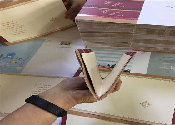 Стальная машина автоматической книги Биндинг для вставлять страниц поздравительных открыток внутренний