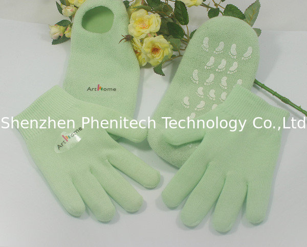 Green Natural Cotton Moisturizing Gel Socks / Gloves for Beauty Women