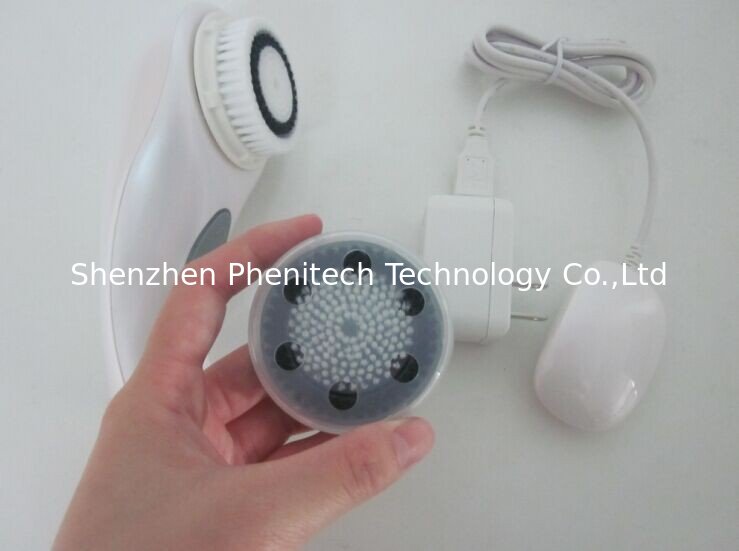 Portable Rotating Face Cleansing Brush Electric Facial Cleanser