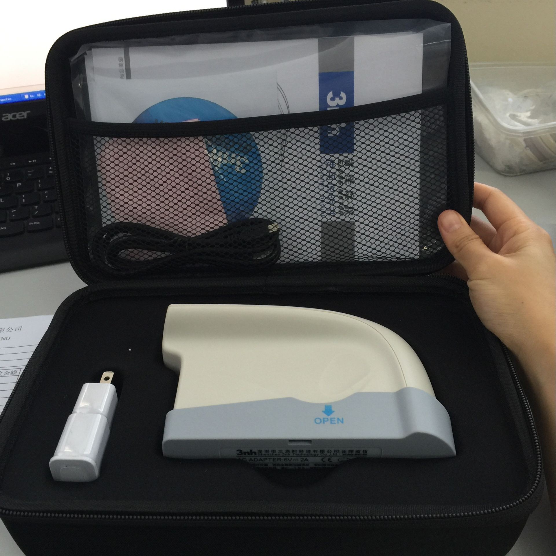 HG268 Tri-angle gloss meter 1000gu 0.1GU with 20 60 85 degree standard ISO2813 and GB/T 9754