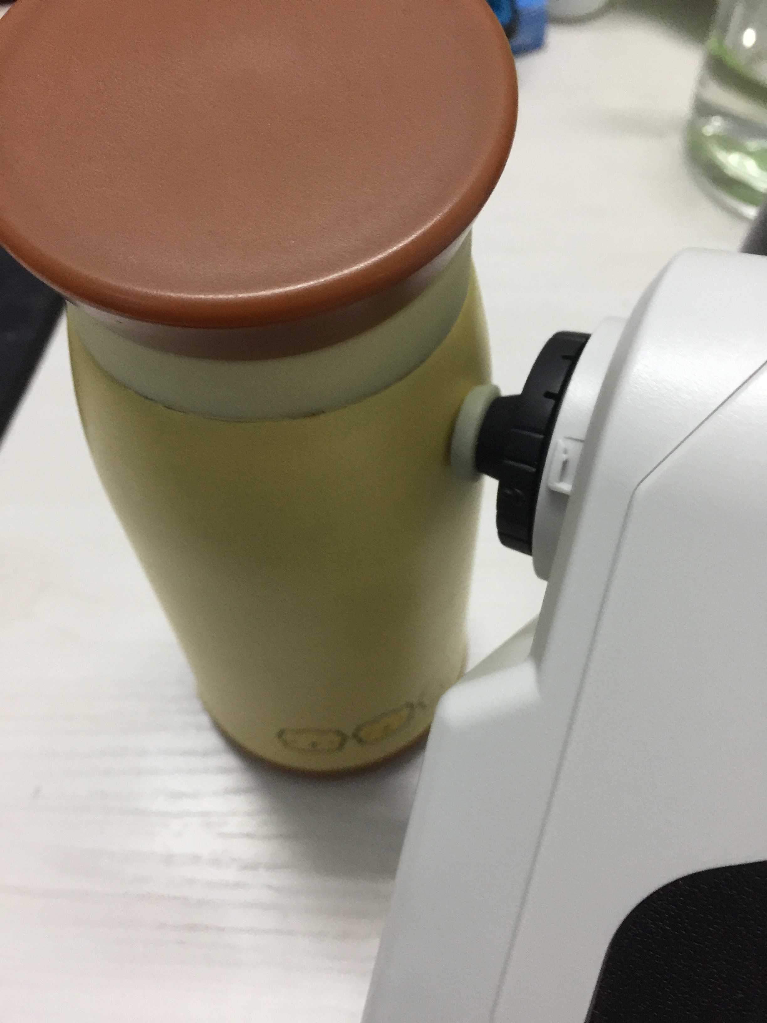 Extended small aperture 8mm NH310 colorimeter for curved surface cup color difference test compare to Minolta CR10 model
