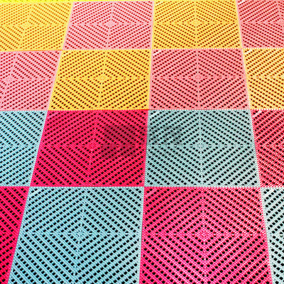 3W Pool/Bathroom/Washing Room/Kitchen Plastic Interlocking Maze Leak Grid Flooring Factory