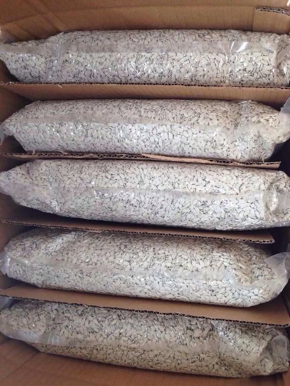 high water absorption desiccant masterbatch with white color from china manufacturer