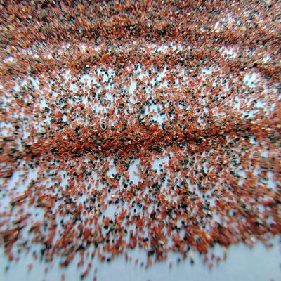 Garnet Sand mesh 30/60 for Sandblasting: Natural Abrasive medium, Mohs 7.0-7.5, Sa2.5-3