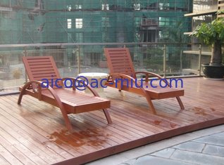 China outdoor chaise lounge wooden beach chair supplier