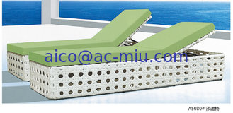 China Sun lounge beach chair garden rattan chaise lounge beach chair furniture supplier