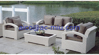 China 2014 Rattan Outdoor Garden Sofa & Table Set supplier
