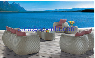 China 2014 Rattan Outdoor Garden Sofa & Table Set supplier