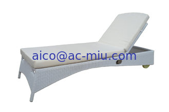 China White garden sun lounger outdoor day bed supplier