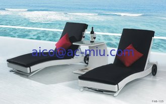 China Popular garden sun lounger rattan chaise lounge supplier