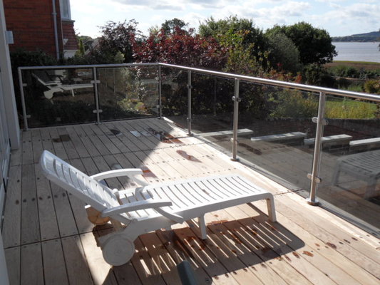 High end design Stainless Steel Glass Balustrade for Terrace Exterior Glass Railing