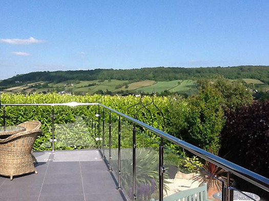 High end design Stainless Steel Glass Balustrade for Terrace Exterior Glass Railing