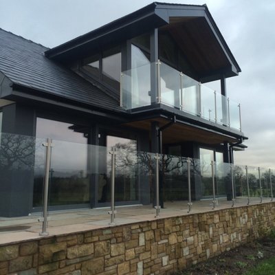 Foshan factory  tempered glass panel glass railing design for house veranda