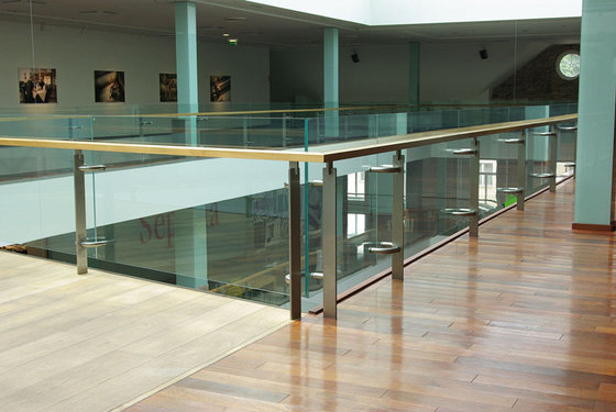 Decking stainless steel post for clear/ tinted glass railing with top handrail interior