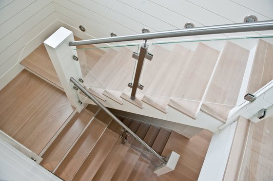 Stainless Steel Deck Glass Railing/ Balcony Glass Balustrade Interior Railing Design