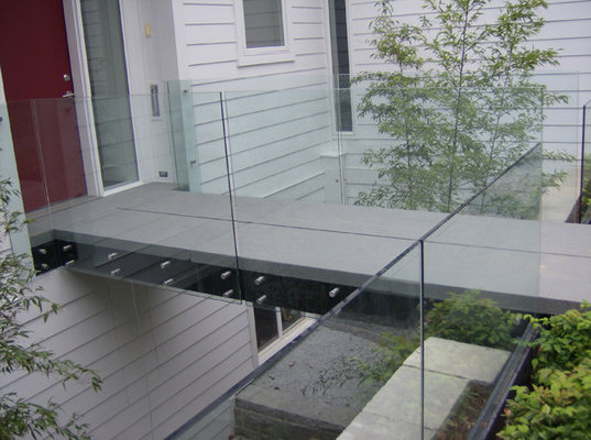 Exterior stainless steel standoff / patch fitting glass railing/ glass balustrade