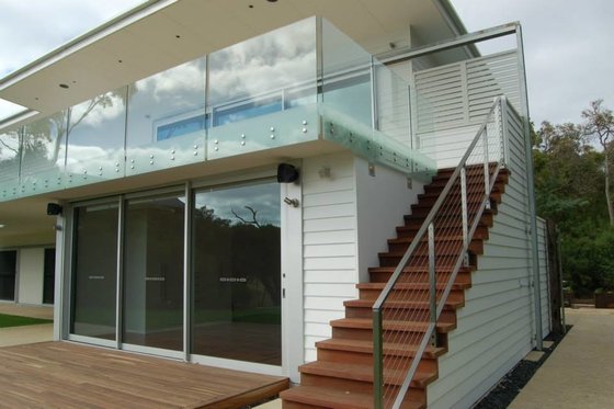 Exterior stainless steel standoff glass railing/ glass balustrade for balcony use