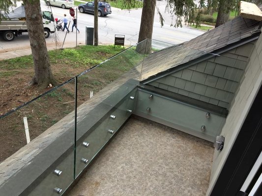 Stainless Steel Standoff for Staircase Balcony Glass Railing Design