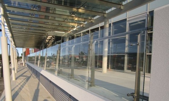 Customized Design Stainless Steel Glass Railing/ Glass Balustrade for sale