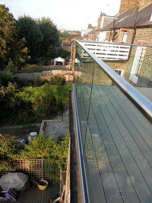 U base channel glass railing with laminated glass aluminum channel for veranda