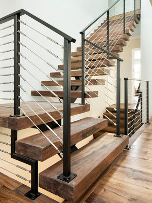 Carbon steel center stringer L-shape solid wood staircase with glass railing