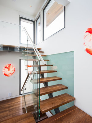 Stainless Steel Solid Wood Straight Staircase Indoor
