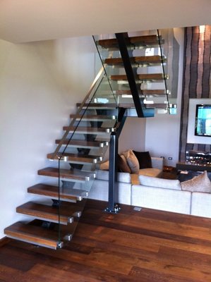 Carbon Steel Stringer Design with Wood Tread Straight Staircase