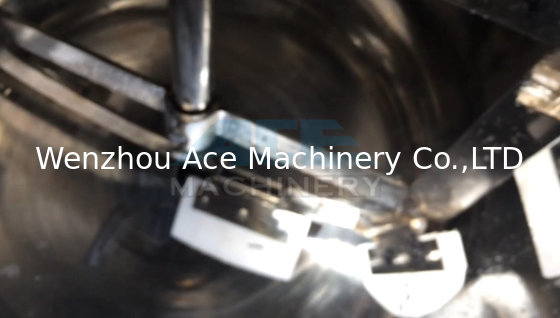 1000L Stainless Steel Vacuum Mixer Tank With Pump And Filter Chemical Reactor Agitator With Filter supplier