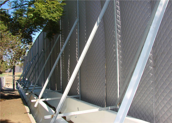 Temporary Noise Fence Weather Resistant non-flammable layer added supplier