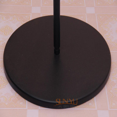 6 Inch Floor Metal Display Stands Spiral Shape For Towel Hanging