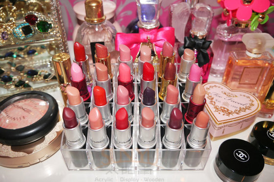 24 Lipstick Acrylic Makeup Display Stand Available Durable For Promotion