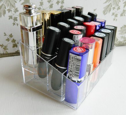 Clear Lipstick Acrylic Makeup Display Stand Delicate Ladder Shaped