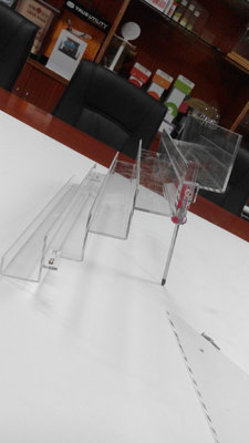 13 Years Factory Clear Acrylic Nail Polish Table Display Rack / Acrylic Nail Polish stand