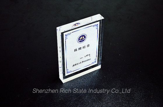 Acrylic resin trophy