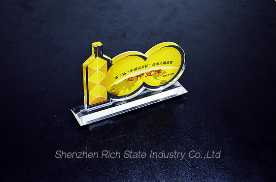 Acrylic resin trophy