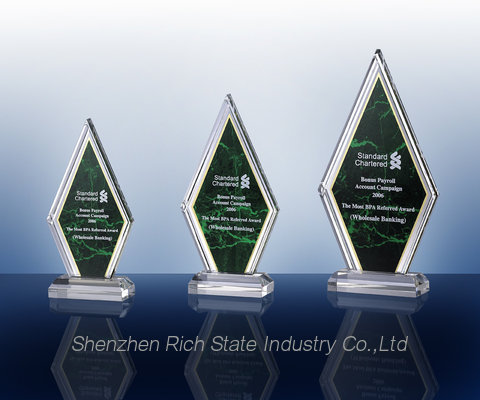 Acrylic resin trophy