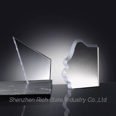 Acrylic resin trophy