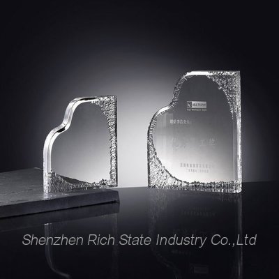 Acrylic resin trophy