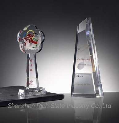 Acrylic resin trophy