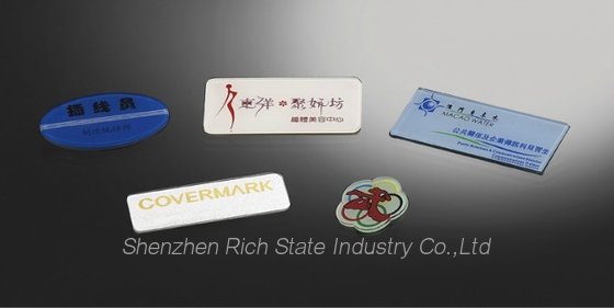 printed name badges