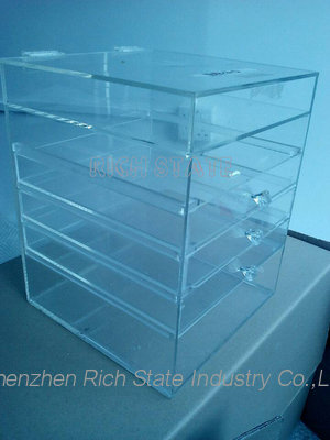Acrylic headwear boxes