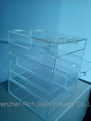 Acrylic headwear boxes