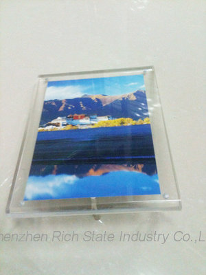 Magnetic perspex picture frames