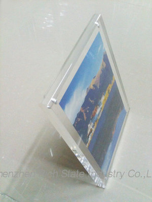 Magnetic perspex picture frames