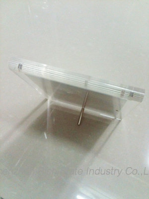 Magnetic perspex picture frames