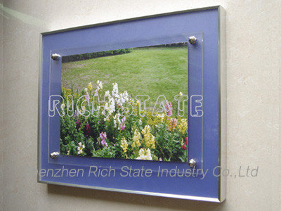 Aluminum frame for certificate display