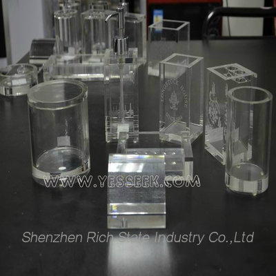 Acrylic hotel supplies