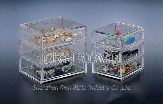 Acrylic headwear boxes
