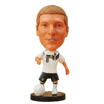 customized football star player statue figurine 2018 russian football star figurine World Cup gift souvenirs