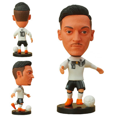 customized football star player statue figurine 2018 russian football star figurine World Cup gift souvenirs